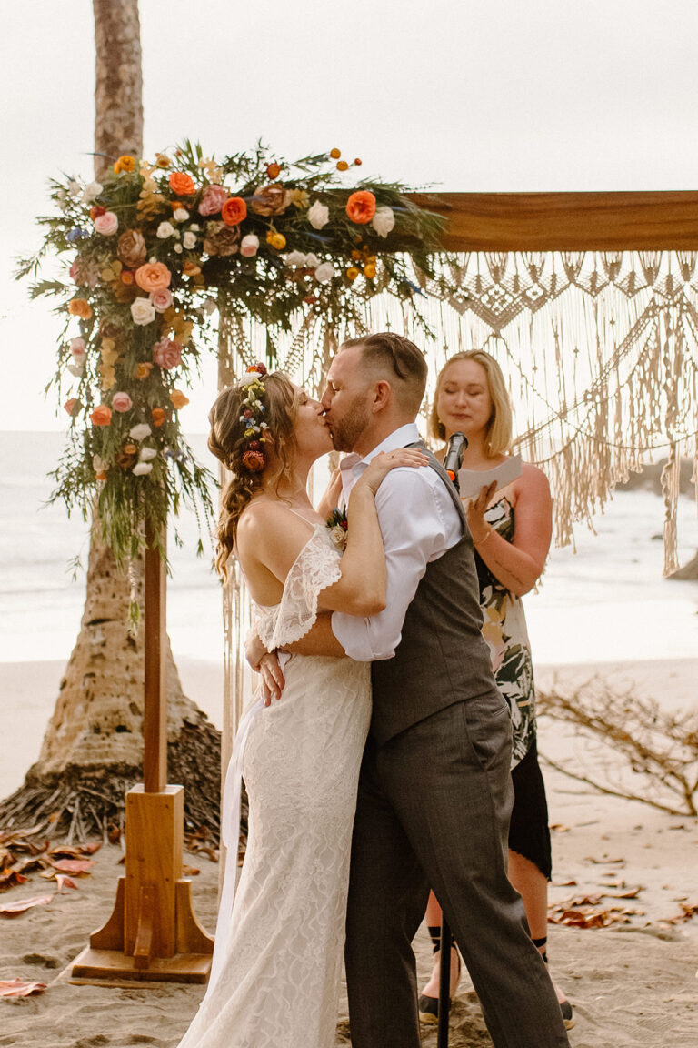 Boho Costa Rica Destination Wedding at Arenas Del Mar ...