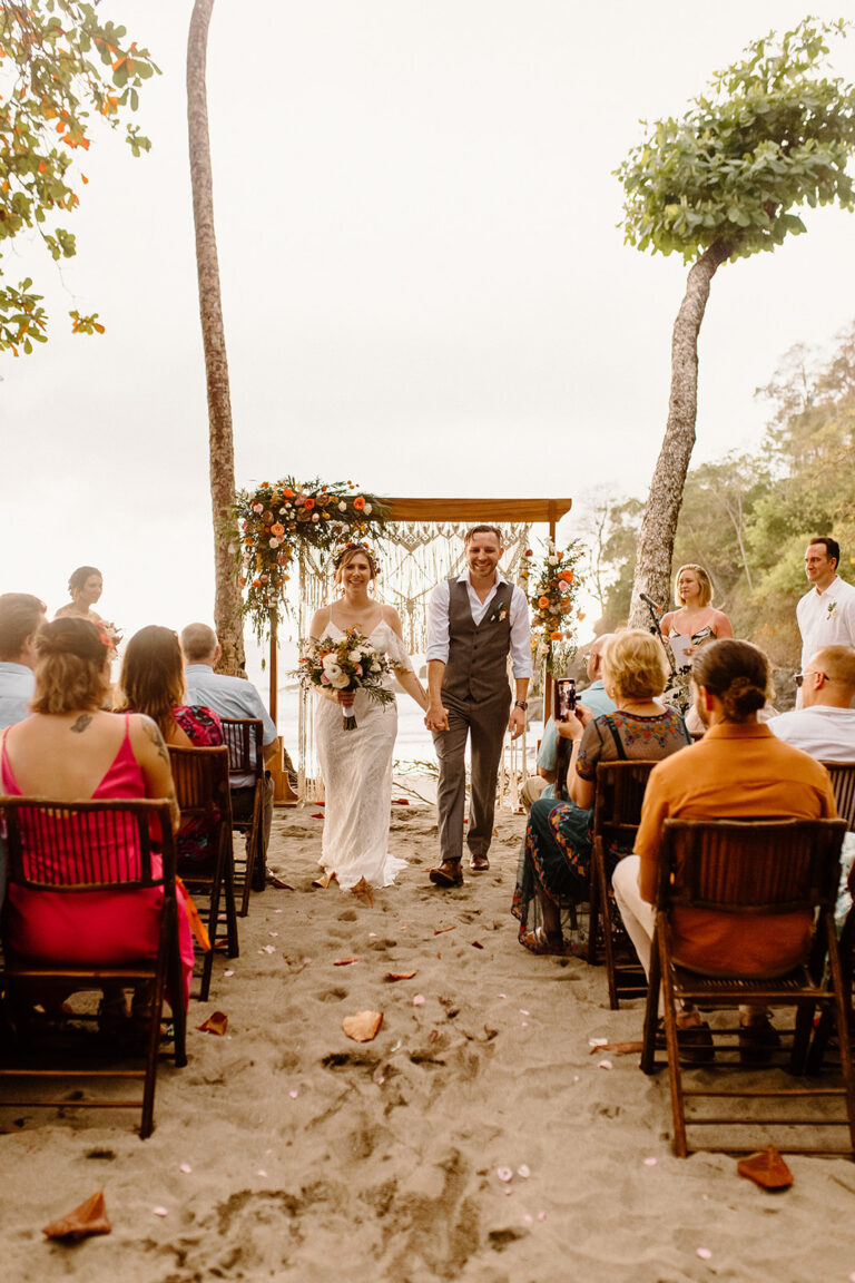 Boho Costa Rica Destination Wedding at Arenas Del Mar ...