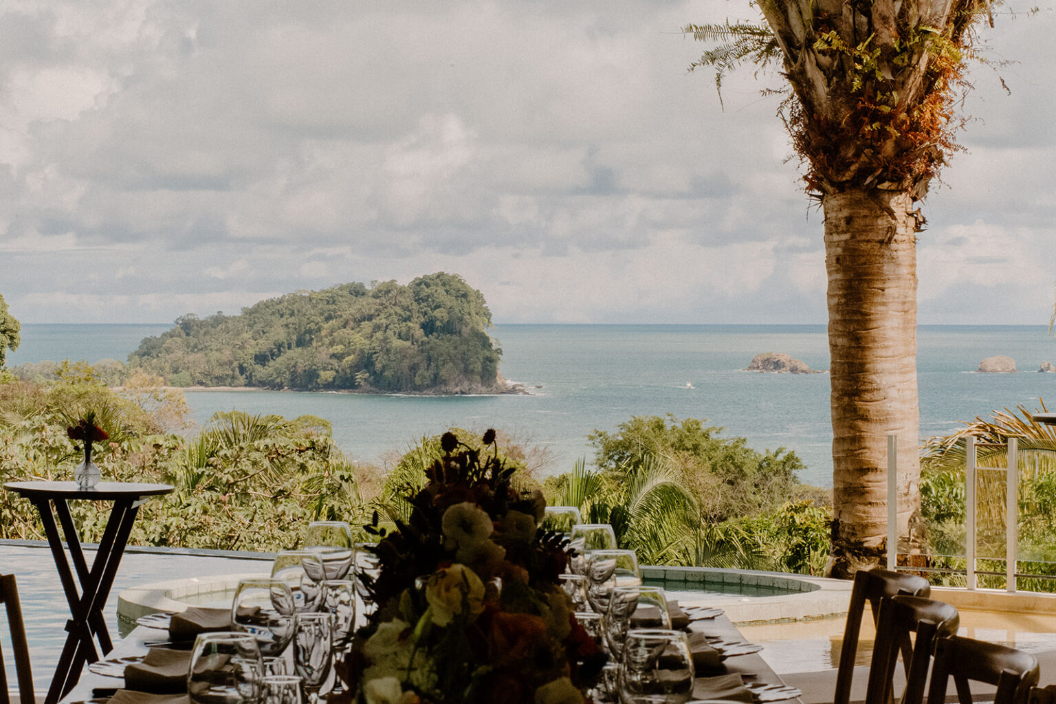 Boho Costa Rica Destination Wedding at Arenas Del Mar ...