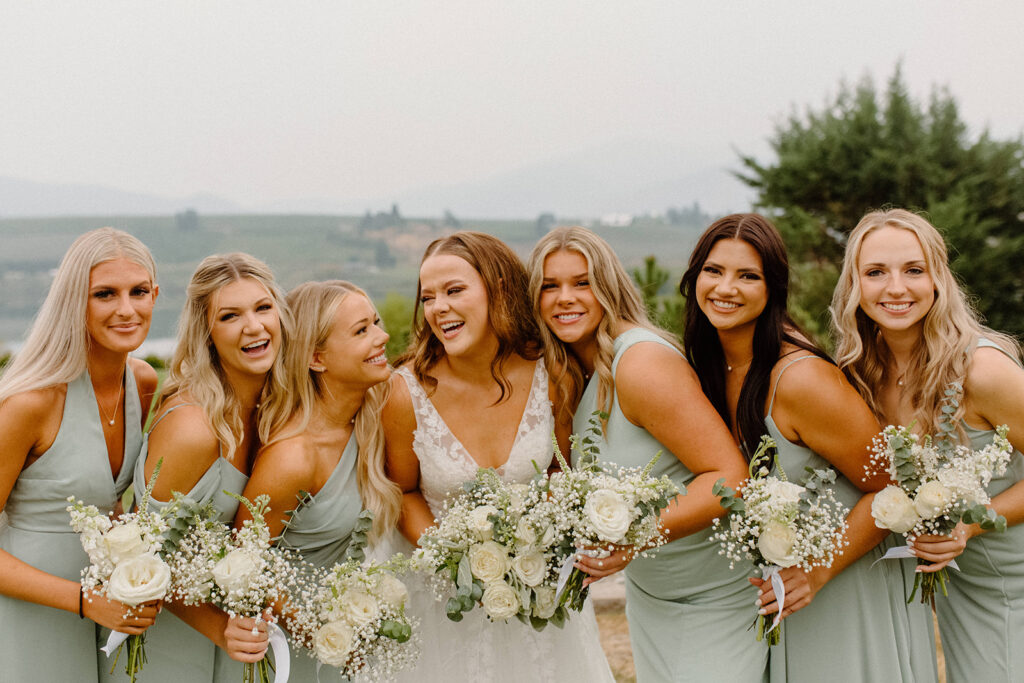 Jordyn and Alex’s Intimate Lake Chelan Wedding - annieritterjones.com