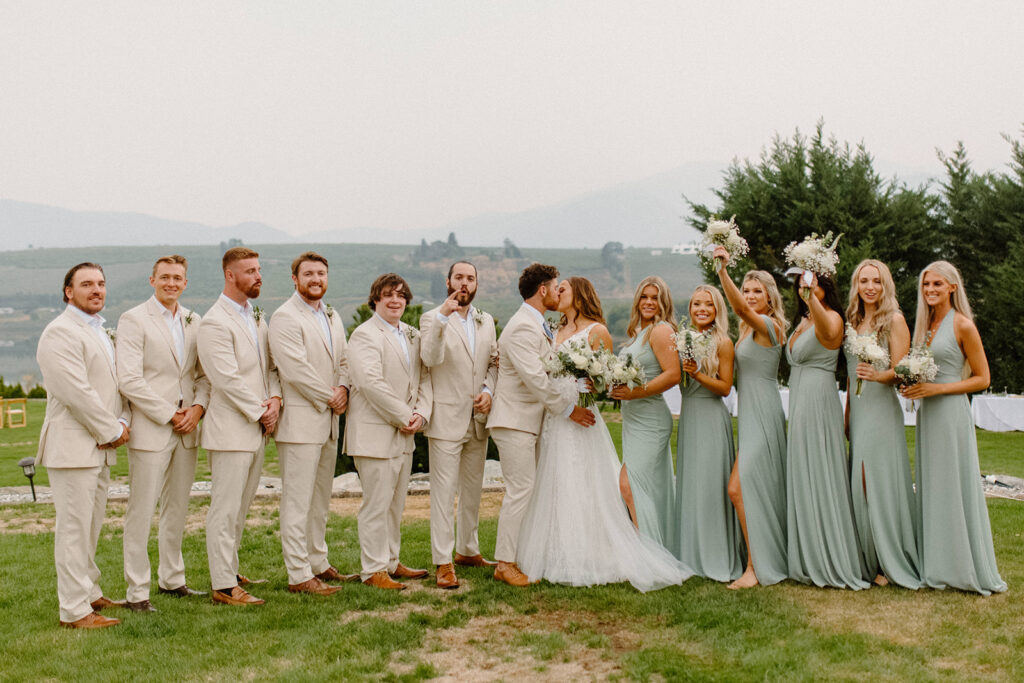 Jordyn and Alex’s Intimate Lake Chelan Wedding - annieritterjones.com