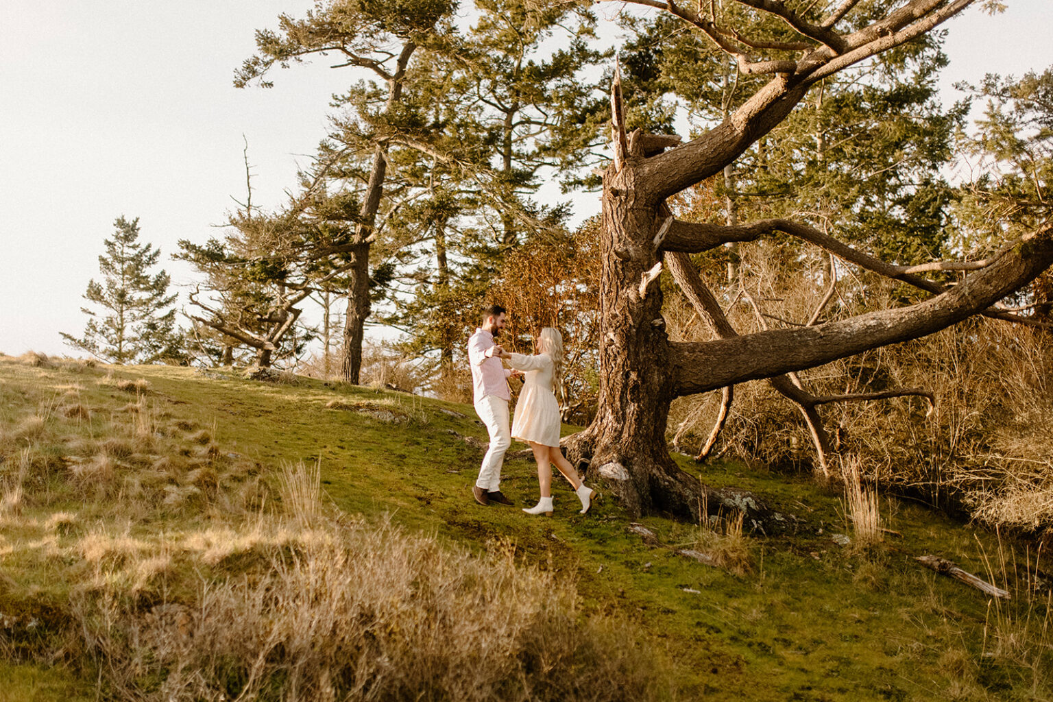 Mackenzie and Josh’s Rosario Beach Engagement Session ...