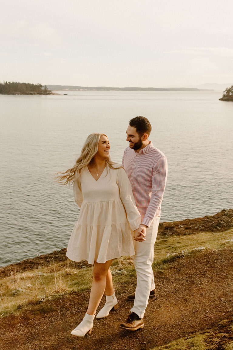 Mackenzie and Josh’s Rosario Beach Engagement Session ...