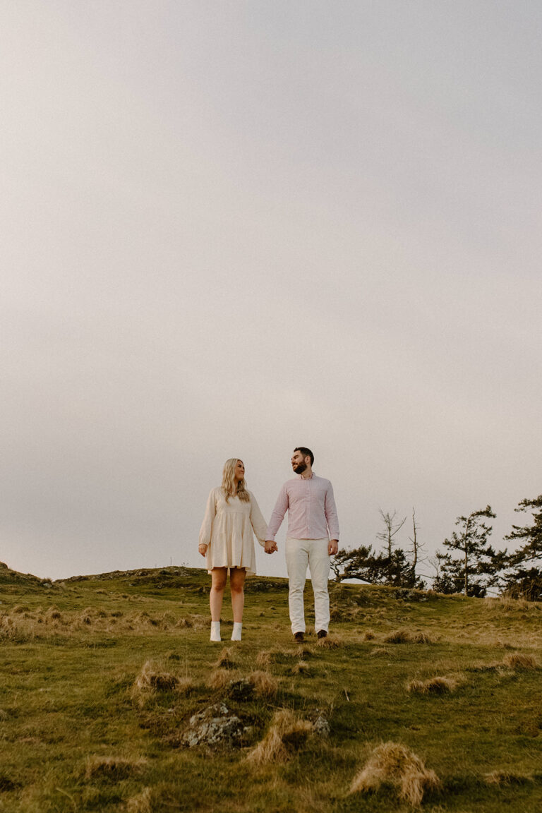 Mackenzie and Josh’s Rosario Beach Engagement Session ...