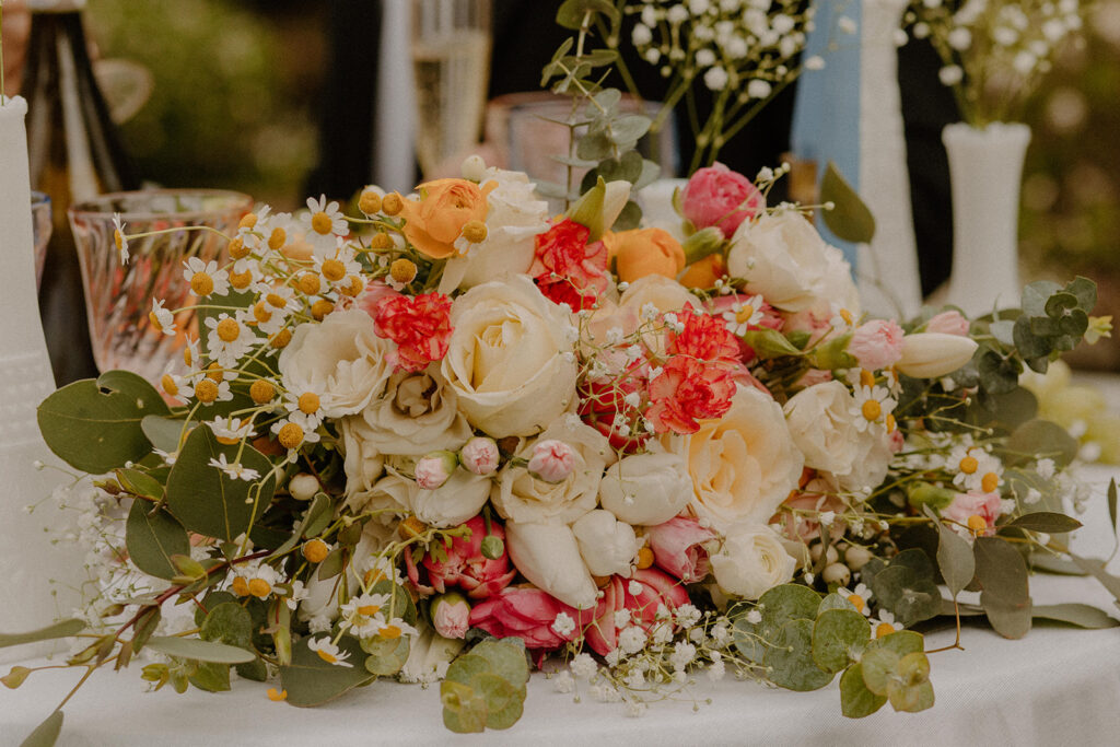 Nethmi & Skyler’s Intimate Lairmont Manor Wedding - annieritterjones.com