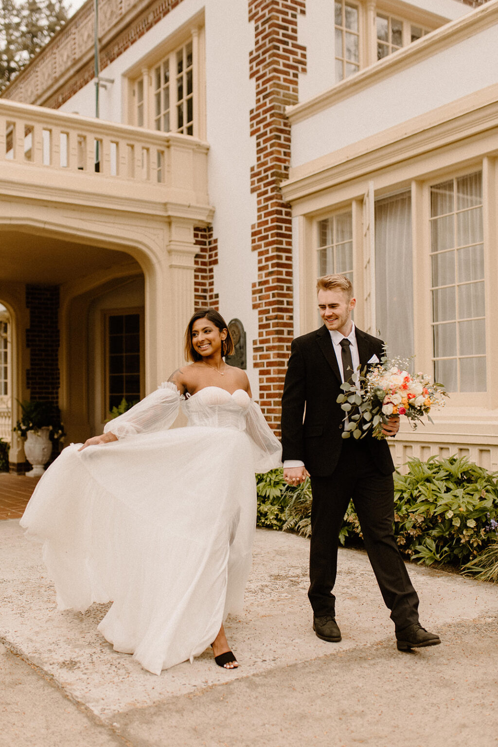 Nethmi & Skyler’s Intimate Lairmont Manor Wedding - annieritterjones.com