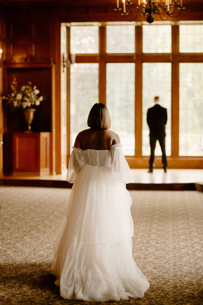 Nethmi & Skyler’s Intimate Lairmont Manor Wedding - annieritterjones.com