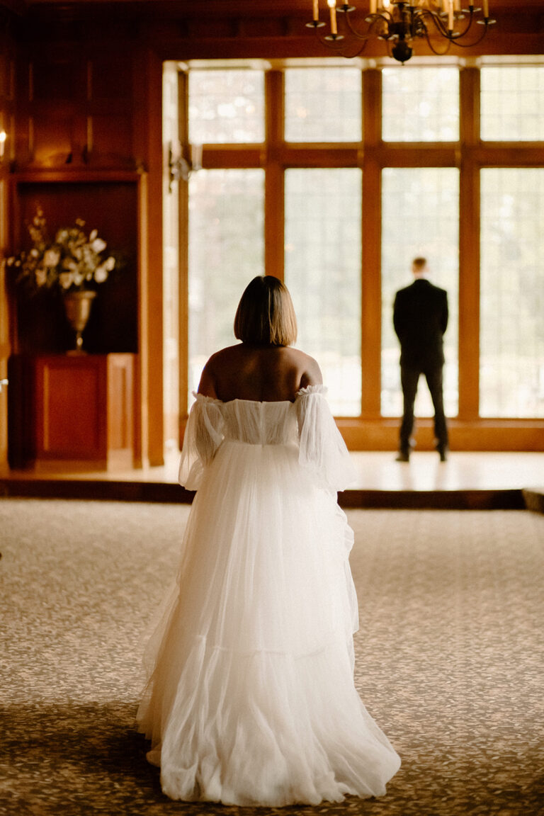 Nethmi & Skyler’s Intimate Lairmont Manor Wedding - annieritterjones.com