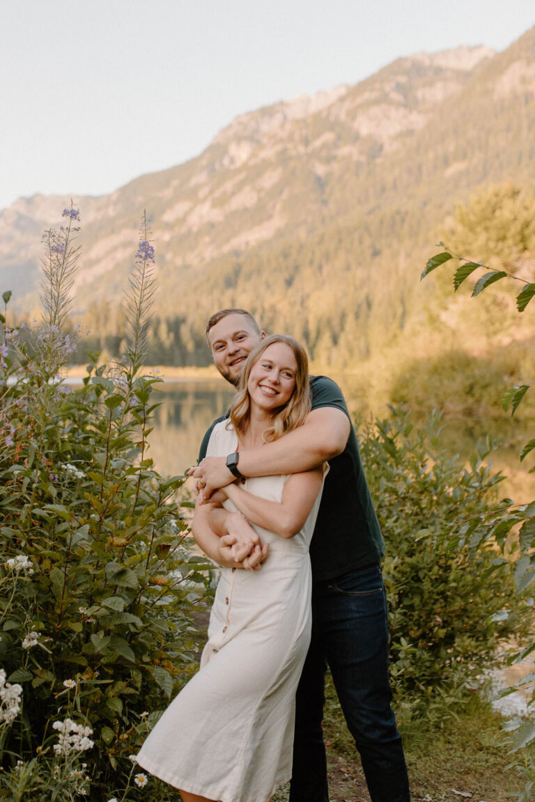 Matt & Kari’s Gold Creek Pond Engagement Photos - annieritterjones.com