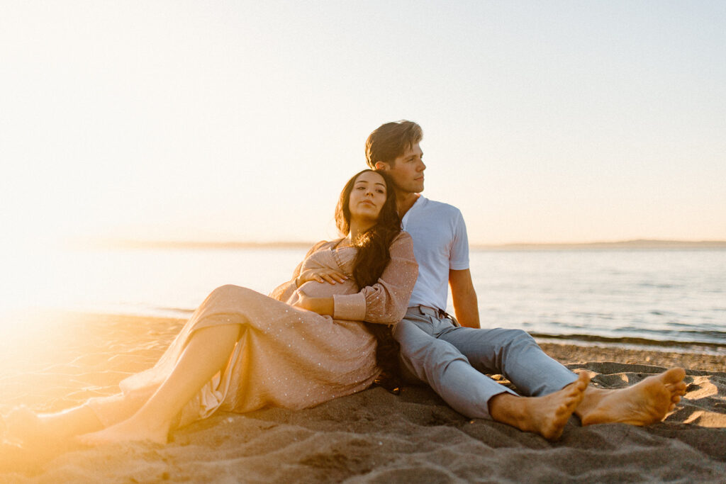 Capturing Love in Seattle: Seattle Engagement Photo Locations ...