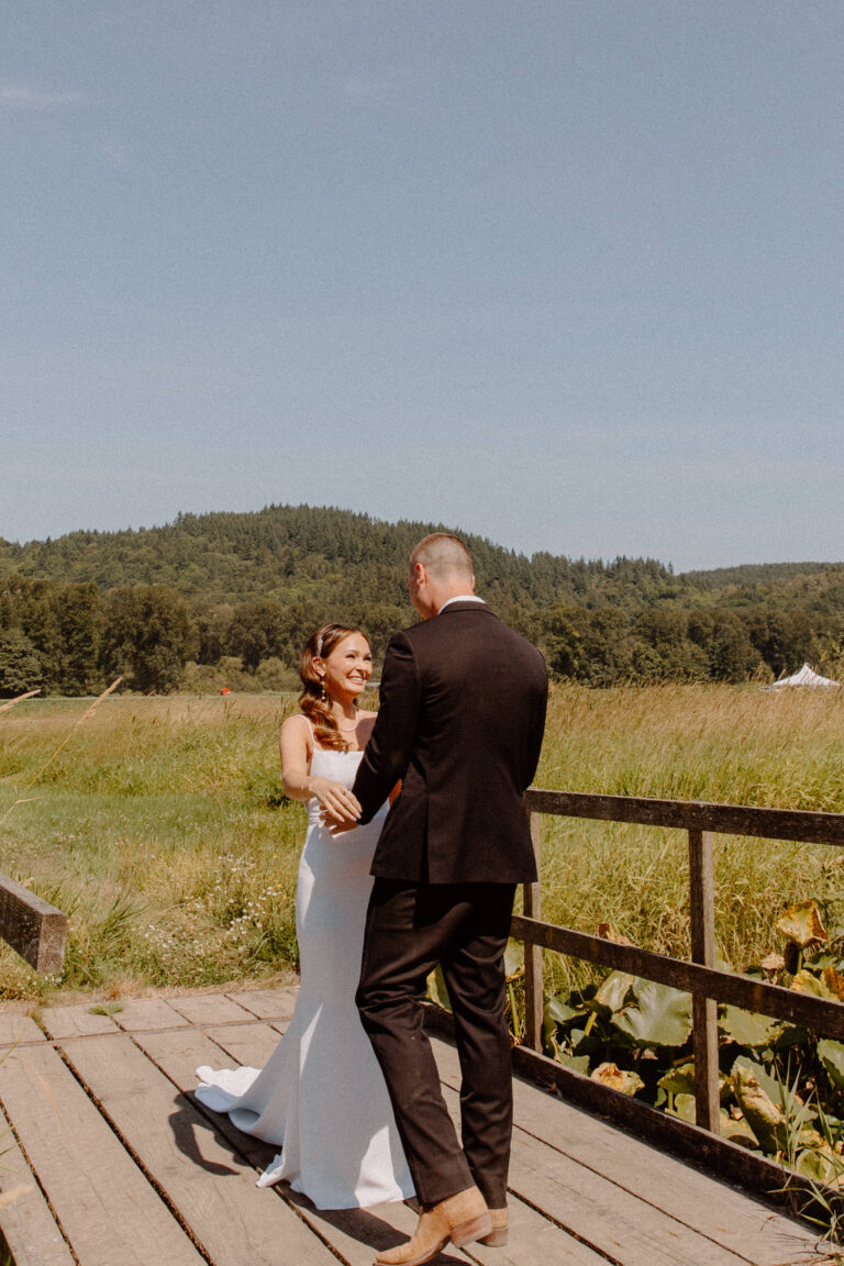 Sunflower Field Summer Wedding | Bailey and Nick - annieritterjones.com