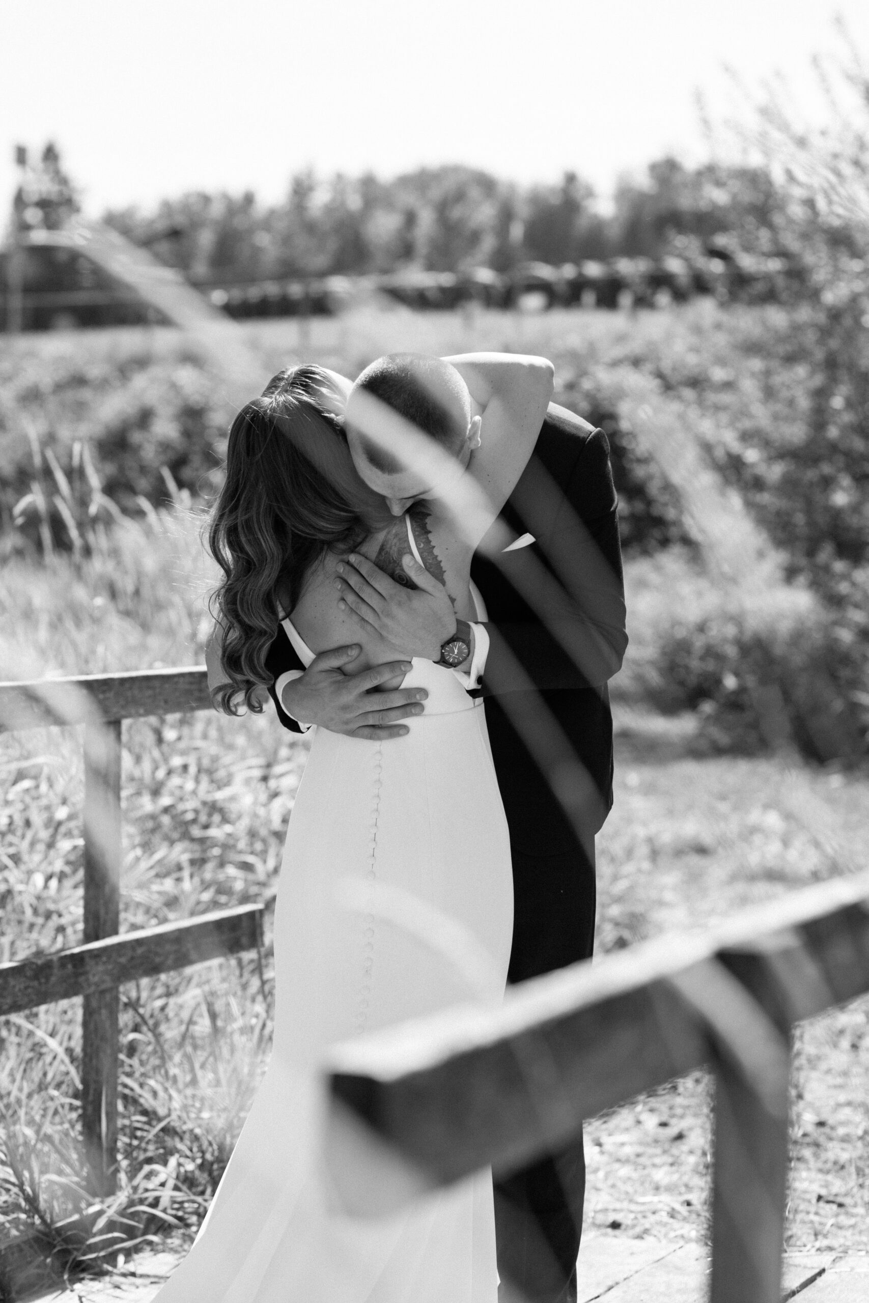 Sunflower Field Summer Wedding | Bailey and Nick - annieritterjones.com