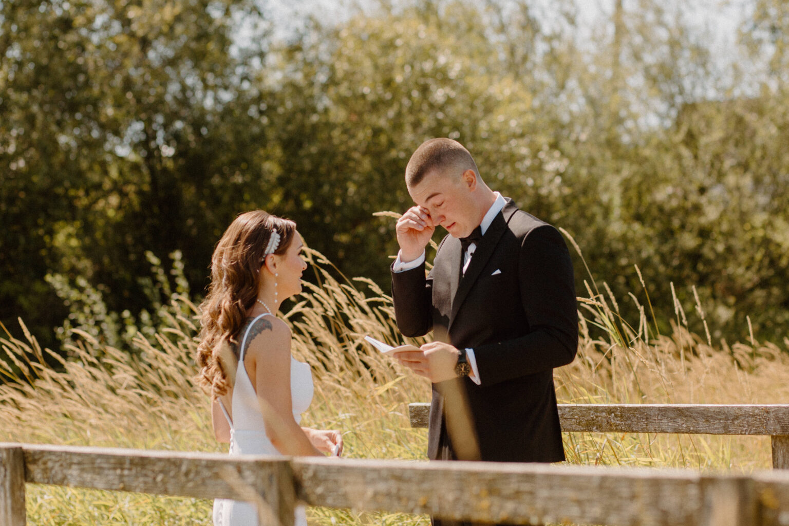 Sunflower Field Summer Wedding | Bailey and Nick - annieritterjones.com