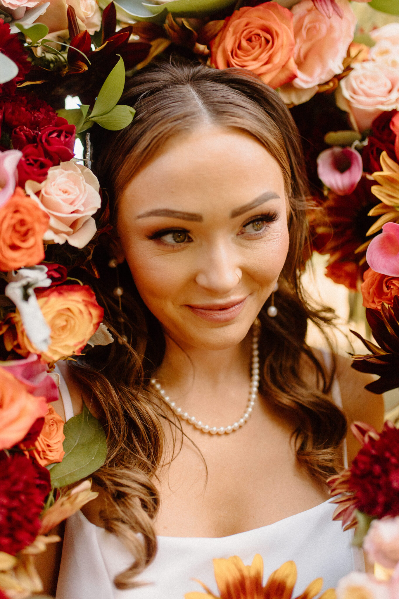 Sunflower Field Summer Wedding | Bailey and Nick - annieritterjones.com