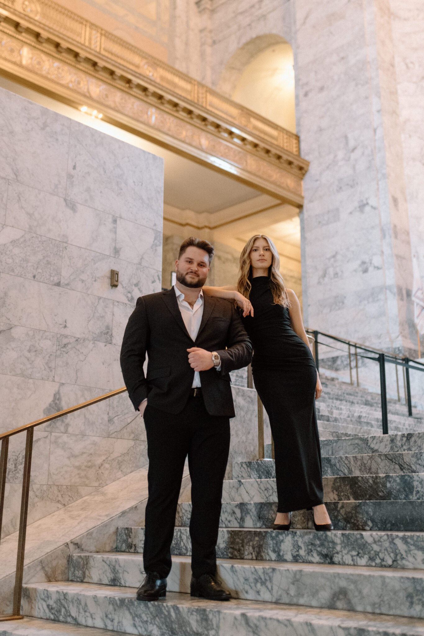 Timeless and Classic Engagement Photos - annieritterjones.com