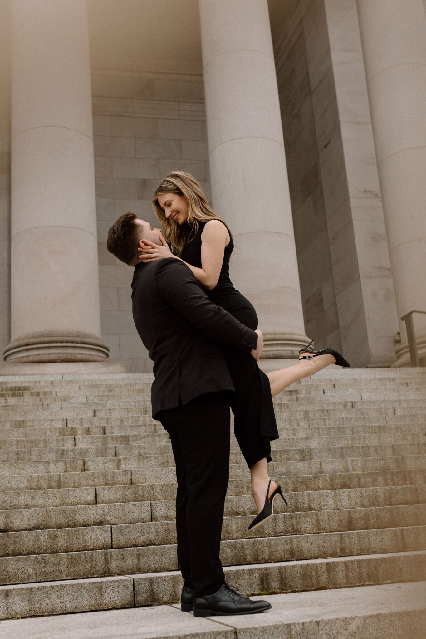 Timeless and Classic Engagement Photos - annieritterjones.com