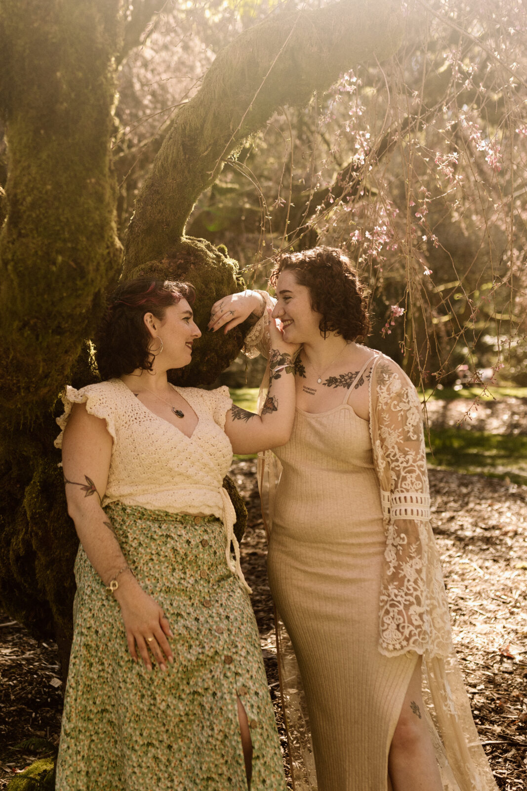 Whimsical Engagement Photoshoot in Seattle, WA | Stephanie and Lucy ...