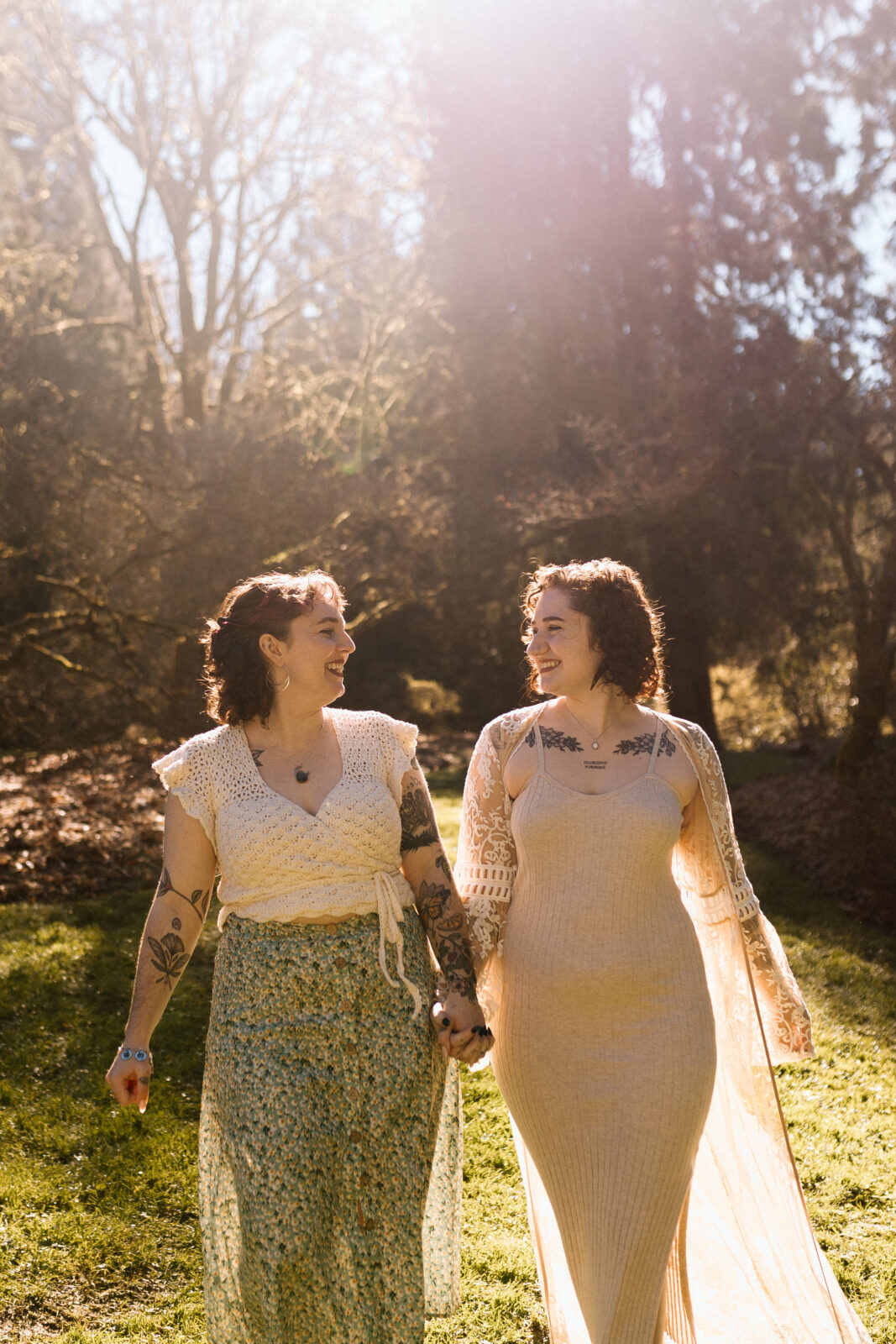 Whimsical Engagement Photoshoot in Seattle, WA | Stephanie and Lucy ...
